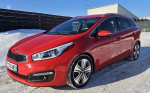 Red Kia Ceed 2018 in Vilnius, with an engine capacity of 1.60 L and mileage of 87 thousand km for 9400 €, photo 5 on AUTOMOTO.COM.LV