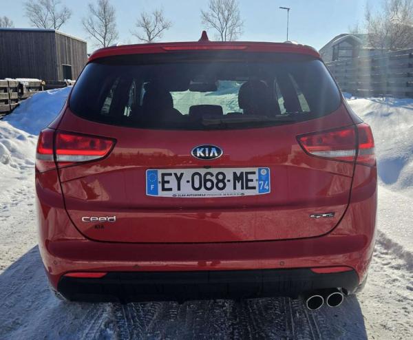 Sarkans Kia Ceed 2018 Viļņa, ar dzinēja tilpumu 1.60 L un nobraukumu 87 tūkst. km par 9400 €, foto 9 vietnē AUTOMOTO.COM.LV