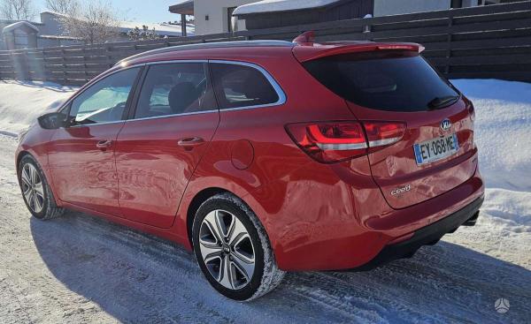 Sarkans Kia Ceed 2018 Viļņa, ar dzinēja tilpumu 1.60 L un nobraukumu 87 tūkst. km par 9400 €, foto 10 vietnē AUTOMOTO.COM.LV