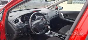 Red Kia Ceed 2018 in Tallinn, with an engine capacity of 1.60 L and mileage of 161 thousand km for 8790 €, photo 12 on AUTOMOTO.COM.LV