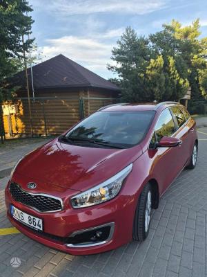 Red Kia Ceed 2018 in Klaipeda, with an engine capacity of 1.59 L and mileage of 119 thousand km for 9200 €, photo  on AUTOMOTO.COM.LV