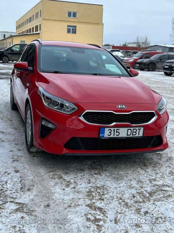 Red Kia Ceed 2019 in Tallinn, with an engine capacity of 1.40 L and mileage of 176 thousand km for 10800 €, photo 12 on AUTOMOTO.COM.LV
