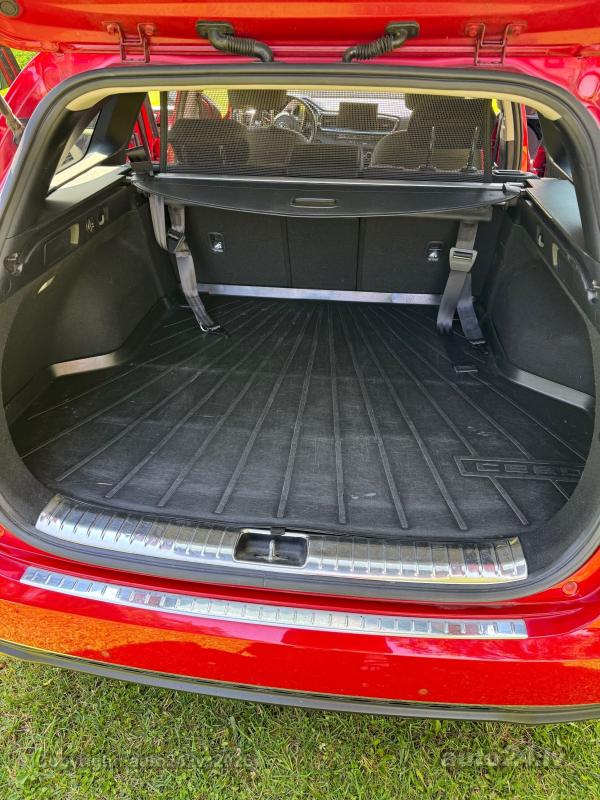 Sarkans Kia Ceed 2019 Tartu, ar dzinēja tilpumu 1.60 L un nobraukumu 102 tūkst. km par 12700 €, foto 6 vietnē AUTOMOTO.COM.LV