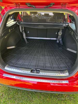 Red Kia Ceed 2019 in Tartu, with an engine capacity of 1.60 L and mileage of 102 thousand km for 12700 €, photo 7 on AUTOMOTO.COM.LV