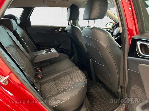 Sarkans Kia Ceed 2019 Pērnava, ar dzinēja tilpumu 1.60 L un nobraukumu 103 tūkst. km par 12500 €, foto 7 vietnē AUTOMOTO.COM.LV