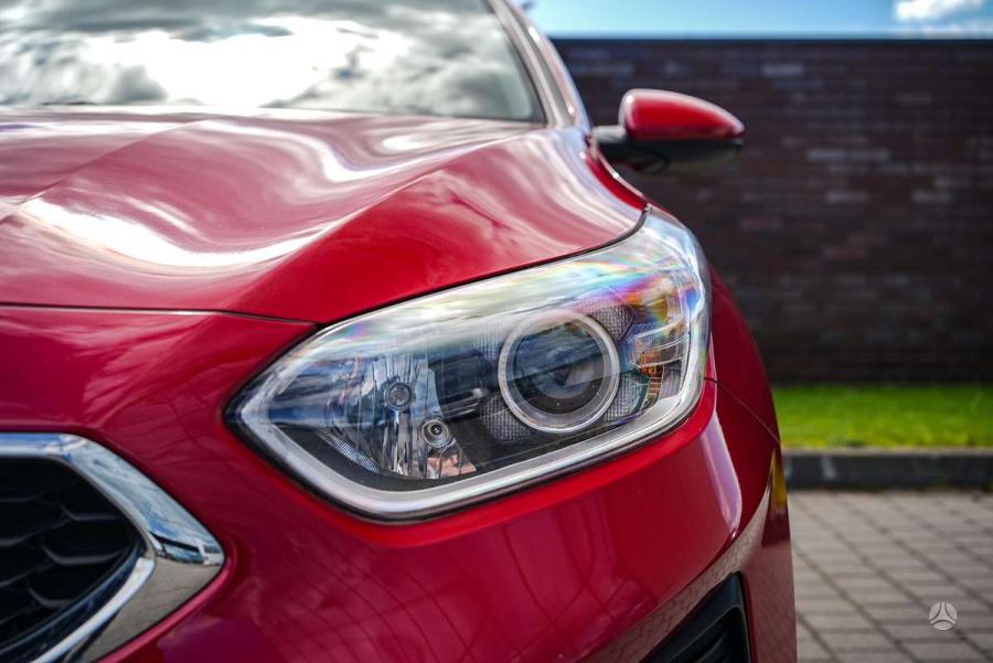 Sarkans Kia Ceed 2019 Marijampole, ar dzinēja tilpumu 1.37 L un nobraukumu 170 tūkst. km par 8950 €, foto 7 vietnē AUTOMOTO.COM.LV