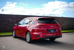 Sarkans Kia Ceed 2019 Marijampole, ar dzinēja tilpumu 1.37 L un nobraukumu 170 tūkst. km par 8950 €, foto 9 vietnē AUTOMOTO.COM.LV