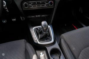 Sarkans Kia Ceed 2019 Marijampole, ar dzinēja tilpumu 1.37 L un nobraukumu 170 tūkst. km par 8950 €, foto 20 vietnē AUTOMOTO.COM.LV