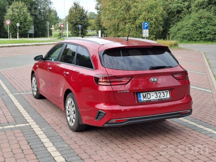 Красный Киа Сид 2019 в Рига, объемом двигателя 1.60 л и пробегом 108 тыс. км за 9600 €, фото 3 на AUTOMOTO.COM.LV