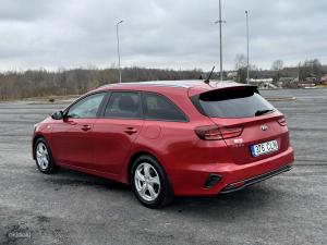 Sarkans Kia Ceed 2020 Narva, ar dzinēja tilpumu 1.60 L un nobraukumu 155 tūkst. km par 9900 €, foto 19 vietnē AUTOMOTO.COM.LV