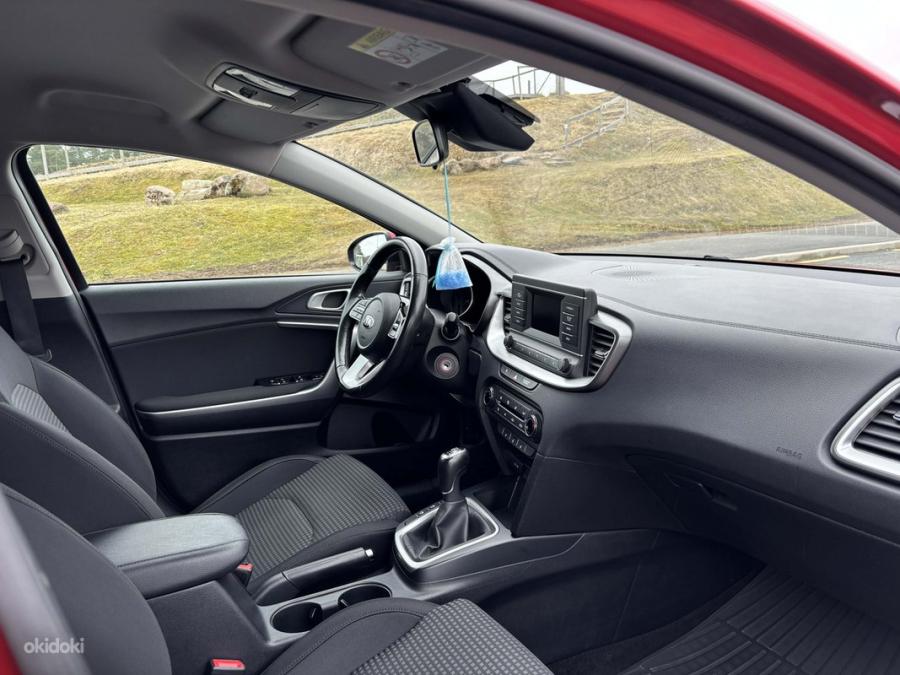 Sarkans Kia Ceed 2020 Narva, ar dzinēja tilpumu 1.60 L un nobraukumu 155 tūkst. km par 9900 €, foto 23 vietnē AUTOMOTO.COM.LV