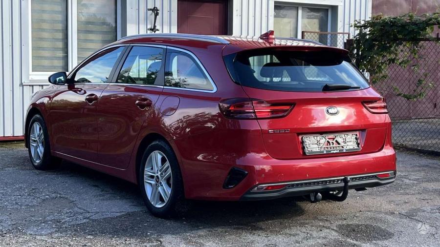Sarkans Kia Ceed 2020 Ukmergė, ar dzinēja tilpumu 1.00 L un nobraukumu 159 tūkst. km par 8200 €, foto 4 vietnē AUTOMOTO.COM.LV