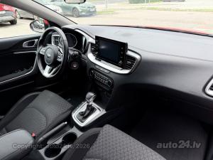 Red Kia Ceed 2021 in Tallinn, with an engine capacity of 1.60 L and mileage of 129 thousand km for 13900 €, photo 5 on AUTOMOTO.COM.LV