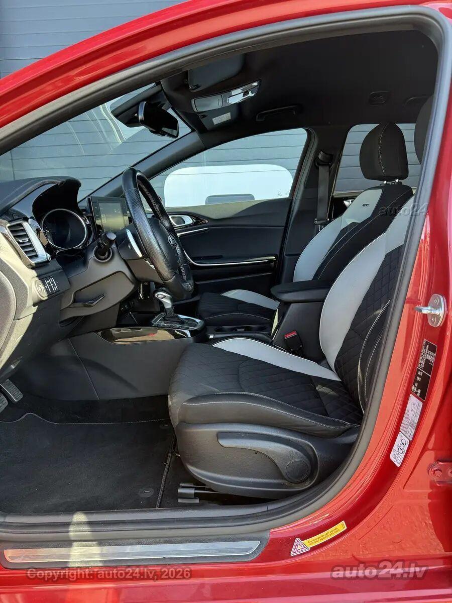 Sarkans Kia Ceed 2021 Tallina, ar dzinēja tilpumu 1.50 L un nobraukumu 120 tūkst. km par 15995 €, foto 13 vietnē AUTOMOTO.COM.LV