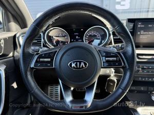 Sarkans Kia Ceed 2021 Tallina, ar dzinēja tilpumu 1.50 L un nobraukumu 120 tūkst. km par 15995 €, foto 16 vietnē AUTOMOTO.COM.LV