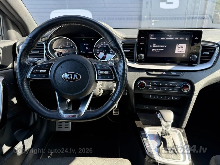Sarkans Kia Ceed 2021 Tallina, ar dzinēja tilpumu 1.50 L un nobraukumu 120 tūkst. km par 15995 €, foto 18 vietnē AUTOMOTO.COM.LV