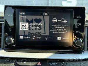 Sarkans Kia Ceed 2021 Tallina, ar dzinēja tilpumu 1.50 L un nobraukumu 120 tūkst. km par 15995 €, foto 21 vietnē AUTOMOTO.COM.LV