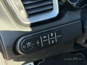 Sarkans Kia Ceed 2021 Tallina, ar dzinēja tilpumu 1.50 L un nobraukumu 120 tūkst. km par 15995 €, foto 26 vietnē AUTOMOTO.COM.LV