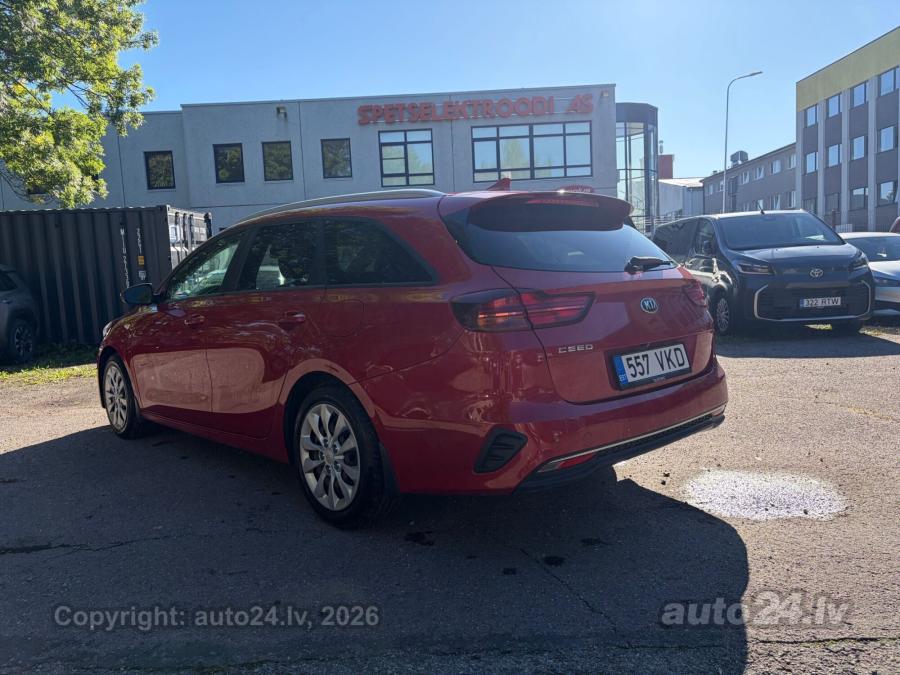 Sarkans Kia Ceed 2021 Tallina, ar dzinēja tilpumu 1.50 L un nobraukumu 151 tūkst. km par 11408 €, foto 5 vietnē AUTOMOTO.COM.LV