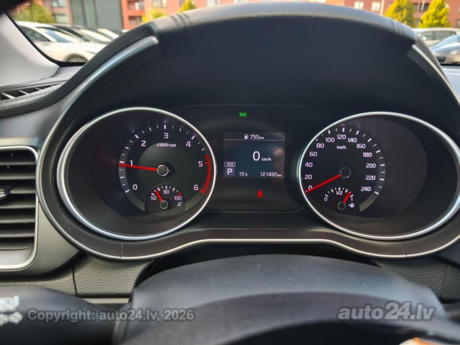 Красный Киа Сид 2021 в Таллин, объемом двигателя 1.60 л и пробегом 121 тыс. км за 12900 €, фото 11 на AUTOMOTO.COM.LV