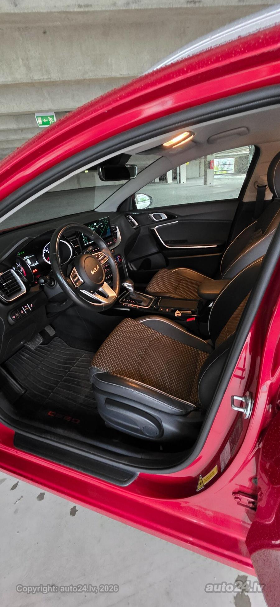 Sarkans Kia Ceed 2024 Pērnava, ar dzinēja tilpumu 1.50 L un nobraukumu 15 tūkst. km par 27300 €, foto 8 vietnē AUTOMOTO.COM.LV