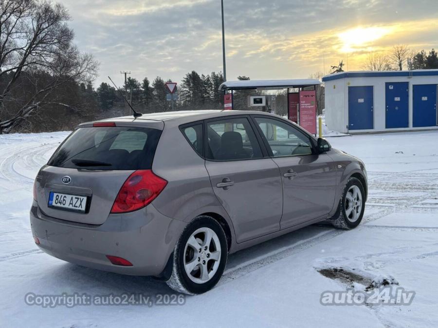 Kia Ceed 2007 Narva, ar dzinēja tilpumu 1.60 L un nobraukumu 158 tūkst. km par 3300 €, foto 3 vietnē AUTOMOTO.COM.LV