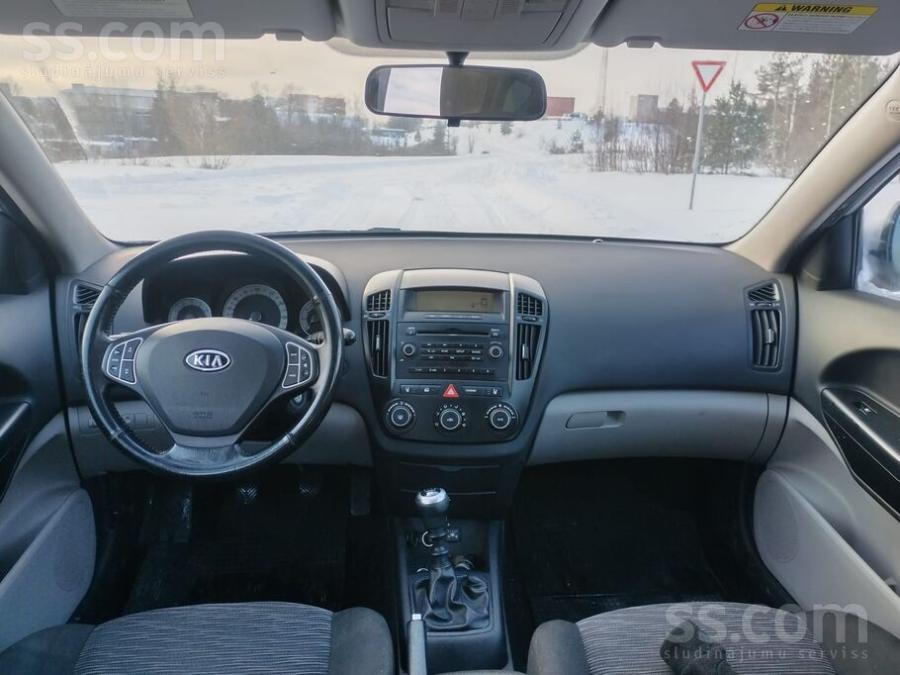 Kia Ceed 2008 Madona, ar dzinēja tilpumu 1.40 L un nobraukumu 300 tūkst. km par 2100 €, foto 5 vietnē AUTOMOTO.COM.LV
