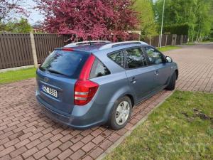 Kia Ceed 2008 in Riga, with an engine capacity of 1.60 L and mileage of 374 thousand km for 950 €, photo 4 on AUTOMOTO.COM.LV