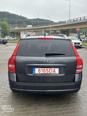 Kia Ceed 2009 Viļņa, ar dzinēja tilpumu 1.60 L un nobraukumu 245 tūkst. km par 2700 €, foto 6 vietnē AUTOMOTO.COM.LV