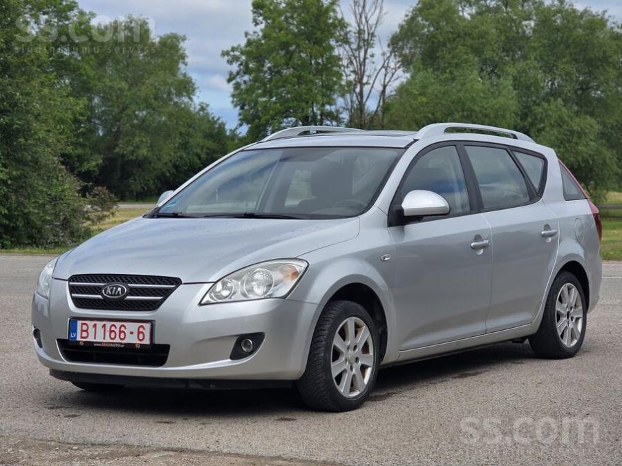 Kia Ceed 2009 Liepāja, ar dzinēja tilpumu 1.60 L un nobraukumu 276 tūkst. km par 3550 €, foto 3 vietnē AUTOMOTO.COM.LV