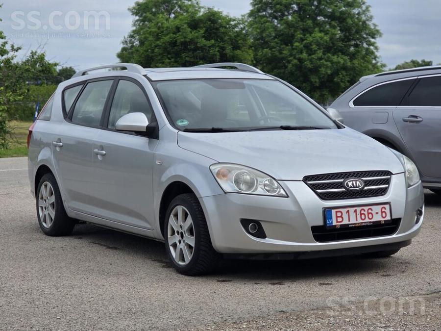 Kia Ceed 2009 Liepāja, ar dzinēja tilpumu 1.60 L un nobraukumu 276 tūkst. km par 3550 €, foto 4 vietnē AUTOMOTO.COM.LV