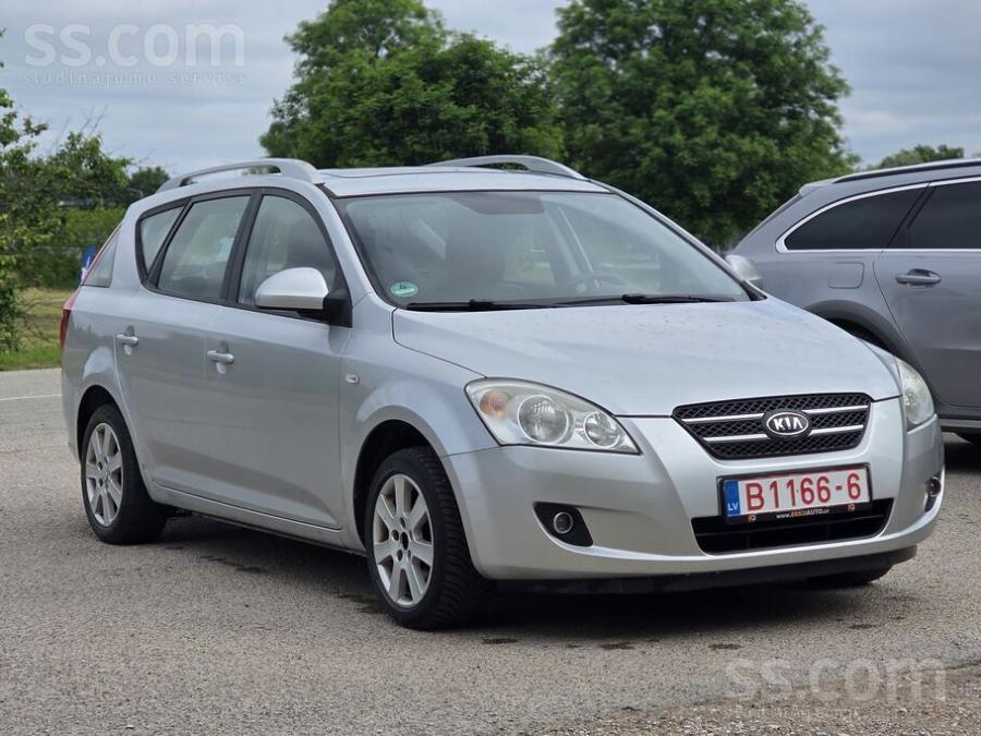 Kia Ceed 2009 Liepāja, ar dzinēja tilpumu 1.60 L un nobraukumu 276 tūkst. km par 3550 €, foto 5 vietnē AUTOMOTO.COM.LV