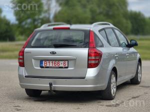 Kia Ceed 2009 Liepāja, ar dzinēja tilpumu 1.60 L un nobraukumu 276 tūkst. km par 3550 €, foto 9 vietnē AUTOMOTO.COM.LV