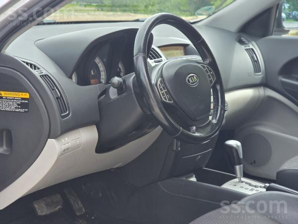 Киа Сид 2009 в Лиепая, объемом двигателя 1.60 л и пробегом 276 тыс. км за 3550 €, фото 10 на AUTOMOTO.COM.LV