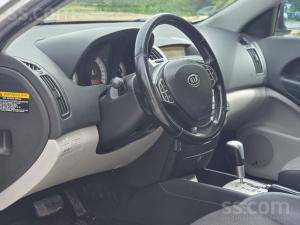 Kia Ceed 2009 Liepāja, ar dzinēja tilpumu 1.60 L un nobraukumu 276 tūkst. km par 3550 €, foto 11 vietnē AUTOMOTO.COM.LV