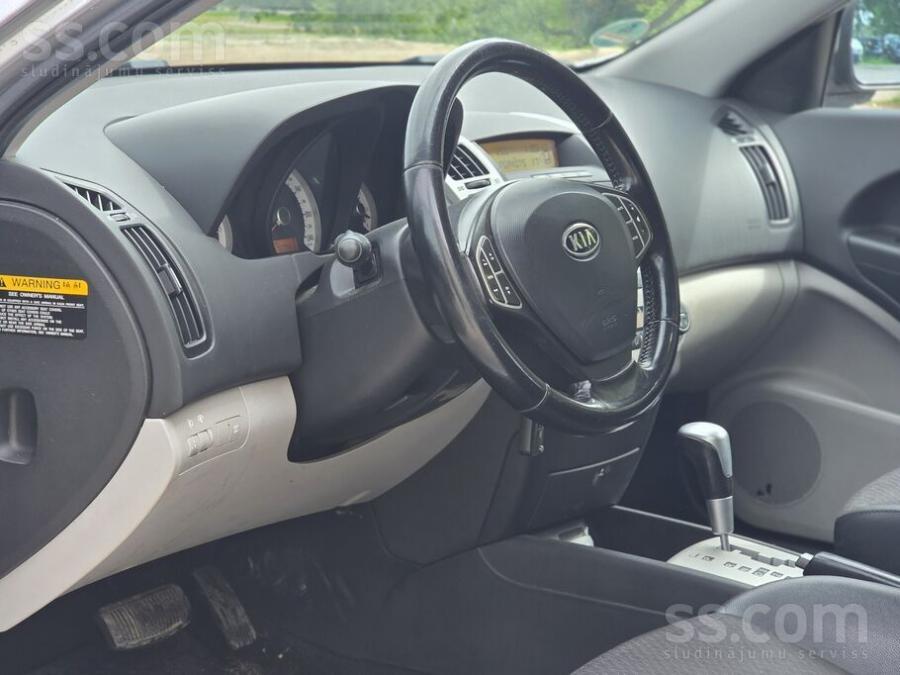 Kia Ceed 2009 Liepāja, ar dzinēja tilpumu 1.60 L un nobraukumu 276 tūkst. km par 3550 €, foto 11 vietnē AUTOMOTO.COM.LV