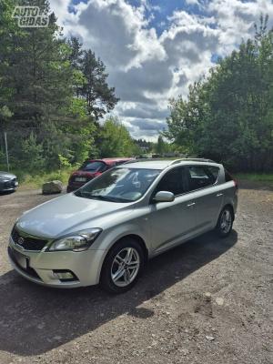 Kia Ceed 2010 Viļņa, ar dzinēja tilpumu 1.60 L un nobraukumu 300 tūkst. km par 1400 €, foto  vietnē AUTOMOTO.COM.LV