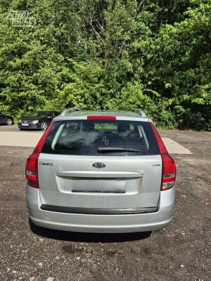 Kia Ceed 2010 in Vilnius, with an engine capacity of 1.60 L and mileage of 300 thousand km for 1400 €, photo 7 on AUTOMOTO.COM.LV