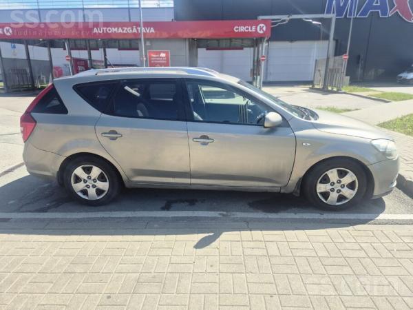 Kia Ceed 2011 Rīga, ar dzinēja tilpumu 1.60 L un nobraukumu 0 tūkst. km par 2100 €, foto 5 vietnē AUTOMOTO.COM.LV