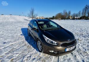 Kia Ceed 2012 in Kaunas, with an engine capacity of 1.60 L and mileage of 303 thousand km for 3300 €, photo  on AUTOMOTO.COM.LV