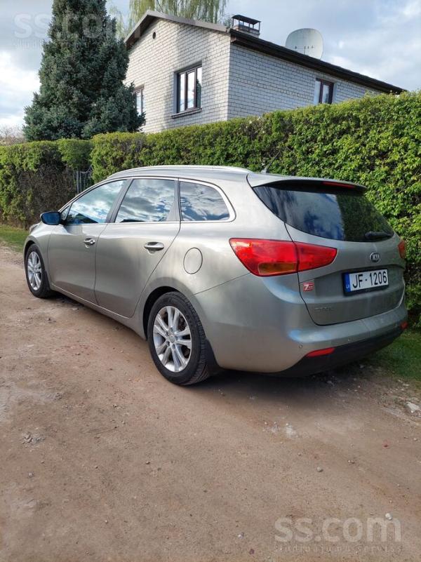 Kia Ceed 2013 Rīga, ar dzinēja tilpumu 1.60 L un nobraukumu 0 tūkst. km par 5400 €, foto 1 vietnē AUTOMOTO.COM.LV