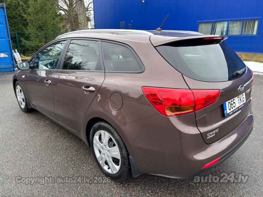 Kia Ceed 2013 Paide, ar dzinēja tilpumu 1.60 L un nobraukumu 169 tūkst. km par 4890 €, foto 4 vietnē AUTOMOTO.COM.LV