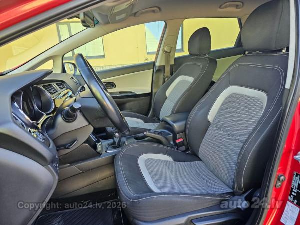 Kia Ceed 2013 in Tartu, with an engine capacity of 1.60 L and mileage of 325 thousand km for 5700 €, photo 7 on AUTOMOTO.COM.LV