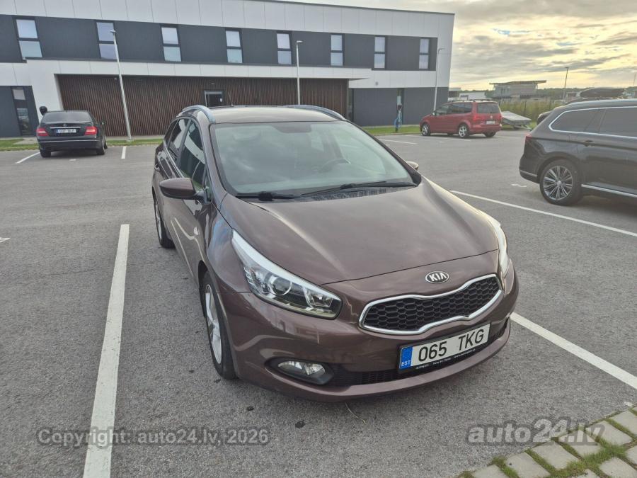 Kia Ceed 2013 in Tallinn, with an engine capacity of 1.60 L and mileage of 178 thousand km for 6590 €, photo 3 on AUTOMOTO.COM.LV