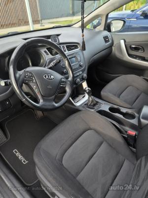 Kia Ceed 2013 in Tallinn, with an engine capacity of 1.60 L and mileage of 178 thousand km for 6590 €, photo 8 on AUTOMOTO.COM.LV
