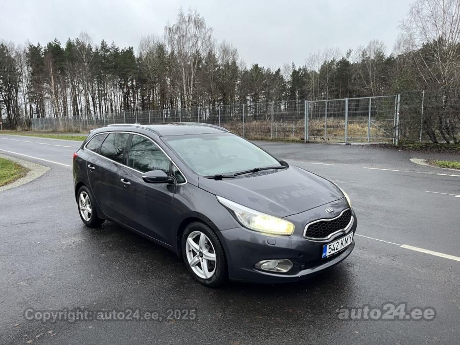 Kia Ceed 2014 in Tallinn, with an engine capacity of 1.60 L and mileage of 350 thousand km for 3499 €, photo 2 on AUTOMOTO.COM.LV