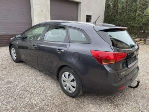 Kia Ceed 2014 Ukmergė, ar dzinēja tilpumu 1.58 L un nobraukumu 234 tūkst. km par 3750 €, foto 4 vietnē AUTOMOTO.COM.LV