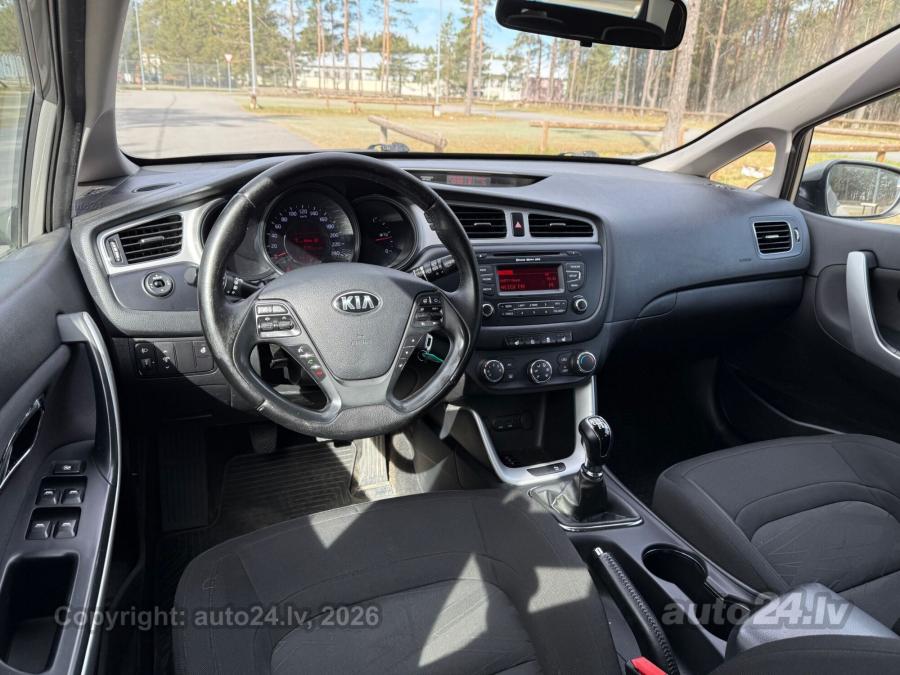 Kia Ceed 2014 in Tallinn, with an engine capacity of 1.60 L and mileage of 230 thousand km for 4490 €, photo 11 on AUTOMOTO.COM.LV