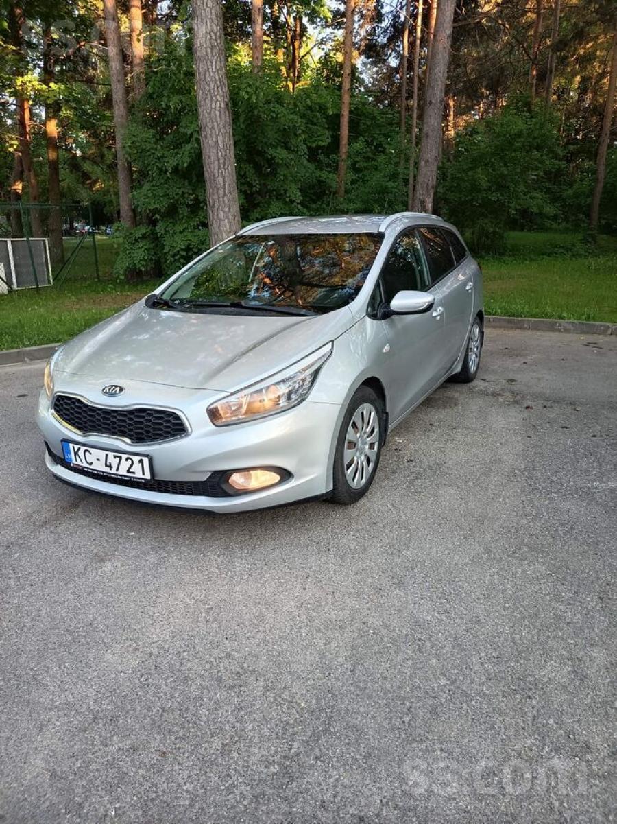 Kia Ceed 2014 Rīga, ar dzinēja tilpumu 1.40 L un nobraukumu 356 tūkst. km par 2400 €, foto 1 vietnē AUTOMOTO.COM.LV