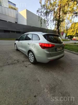 Kia Ceed 2014 Rīga, ar dzinēja tilpumu 1.40 L un nobraukumu 356 tūkst. km par 2400 €, foto 6 vietnē AUTOMOTO.COM.LV